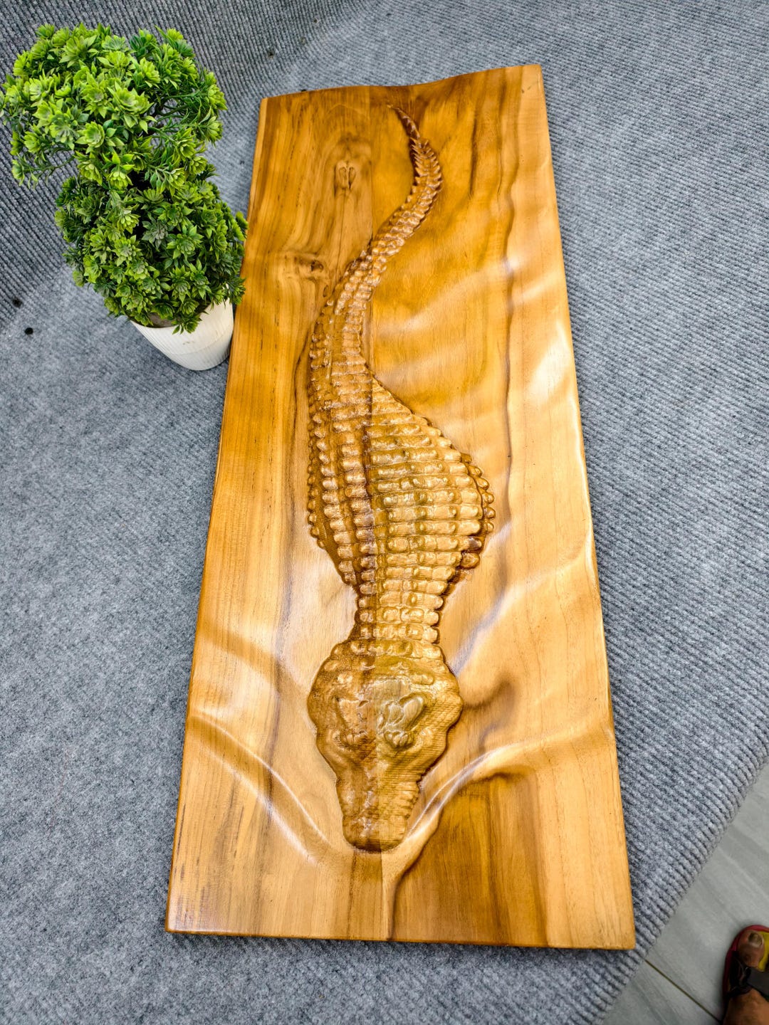 Wood Carved Alligator Wall Decor | Rustic Cabin Art (30 Inch) - Etsy