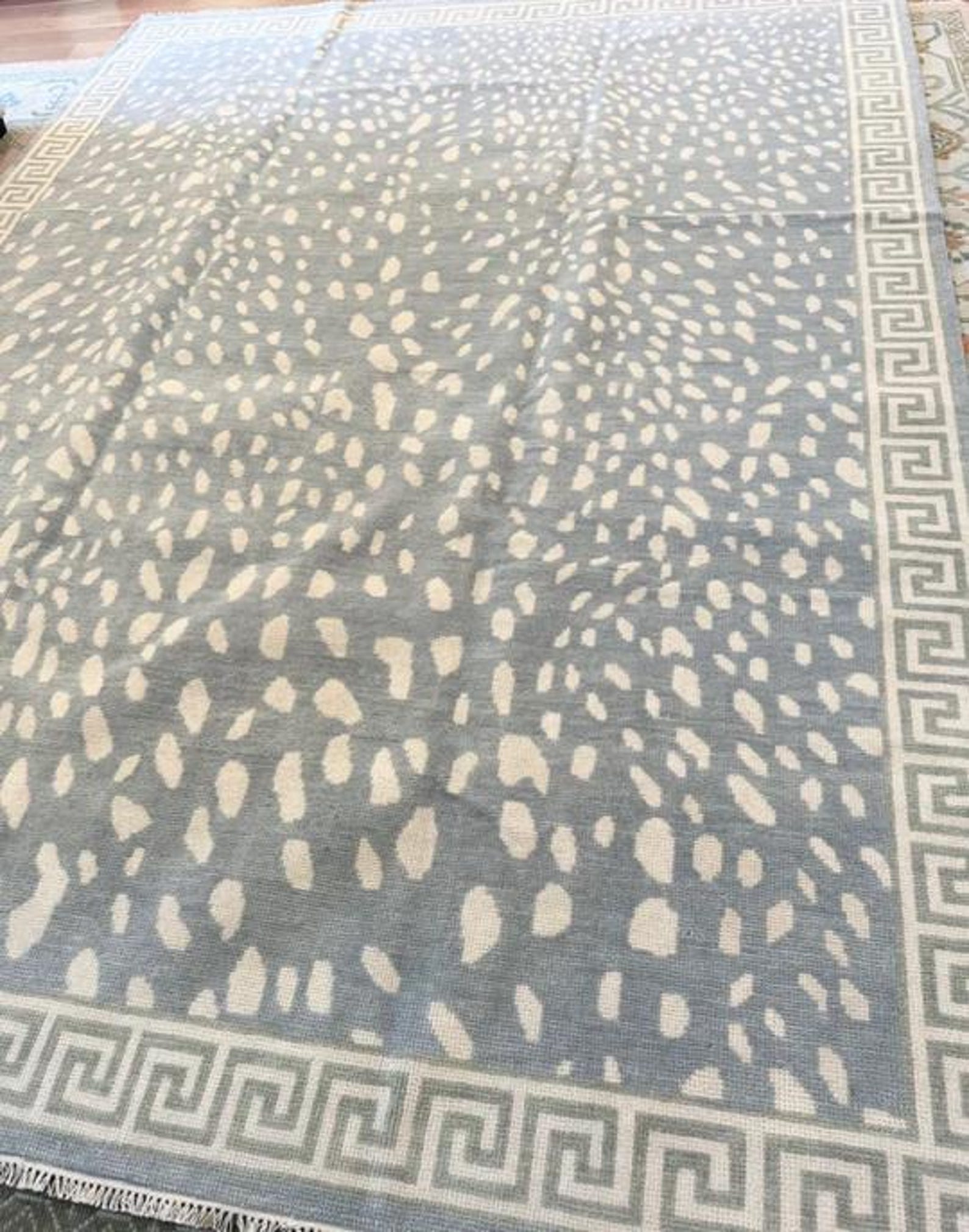 Modern Grey & Ivory Area Rug – Abstract Speckled Pattern With Greek Key ...
