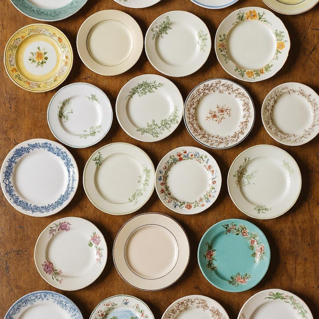 Mismatched Antique Vintage Table Settings Plates Tea Cups Tea Party - Etsy