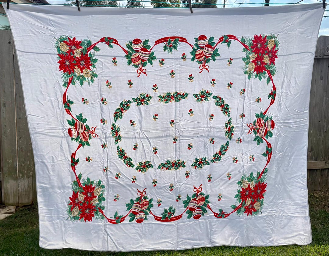 Christmas Tablecloth - Vintage Christmas Tablecloth - Vintage ...