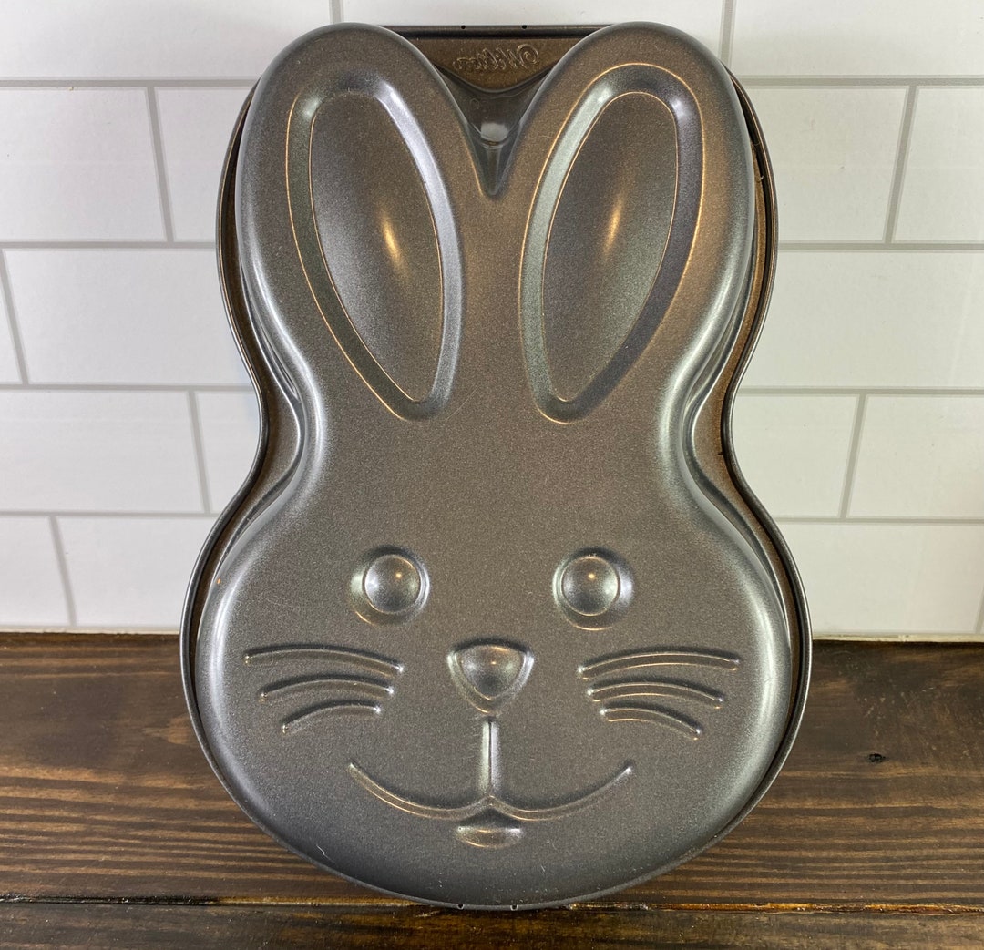 Bunny Cake Pan - Vintage Bunny Cake Pan - Wilton Cake Pan - Vintage ...