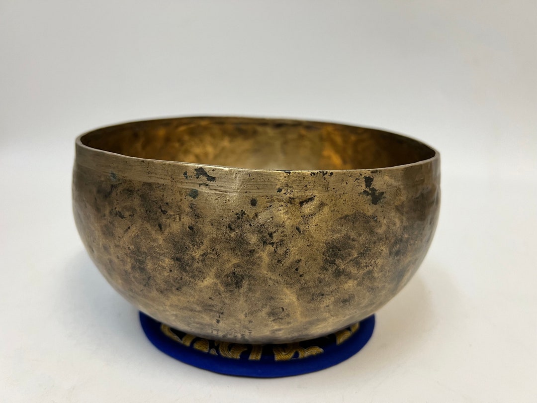 Deep Sound Himalayan Tibetan Easy Singer Singing Bowl Size: 7.8" ID# ...