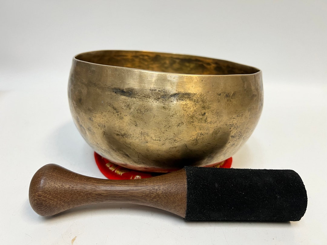 Deep Sound Himalayan Tibetan Easy Singer Singing Bowl Size: 7.3 IDSF110 ...