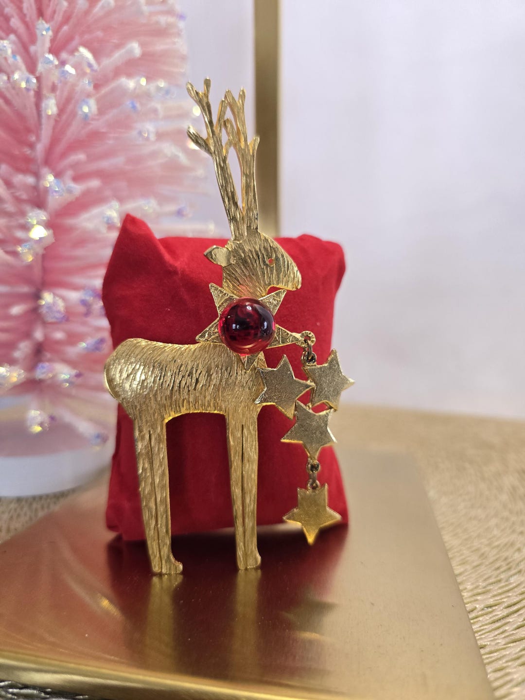 Vintage Ultra Craft Reindeer Pin Brooch With Dangling Swinging Stars ...