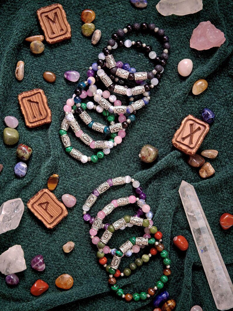 Enhancing Magical Abilities ,rune Egregore Connection, Onyx & Moonstone ...