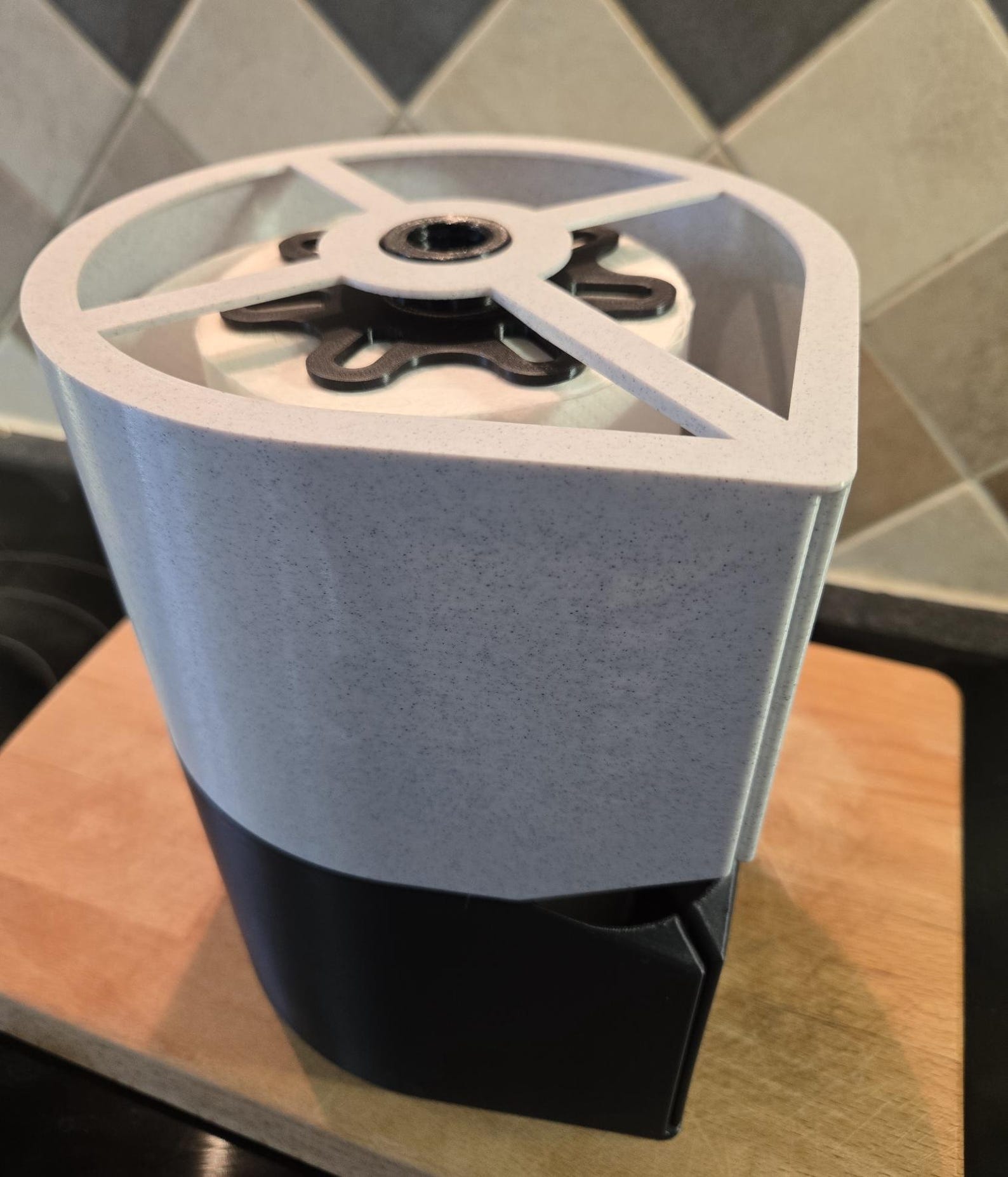 Universal Paper Towel Holder | 3D Printed, Two-color Kitchen Accessory ...