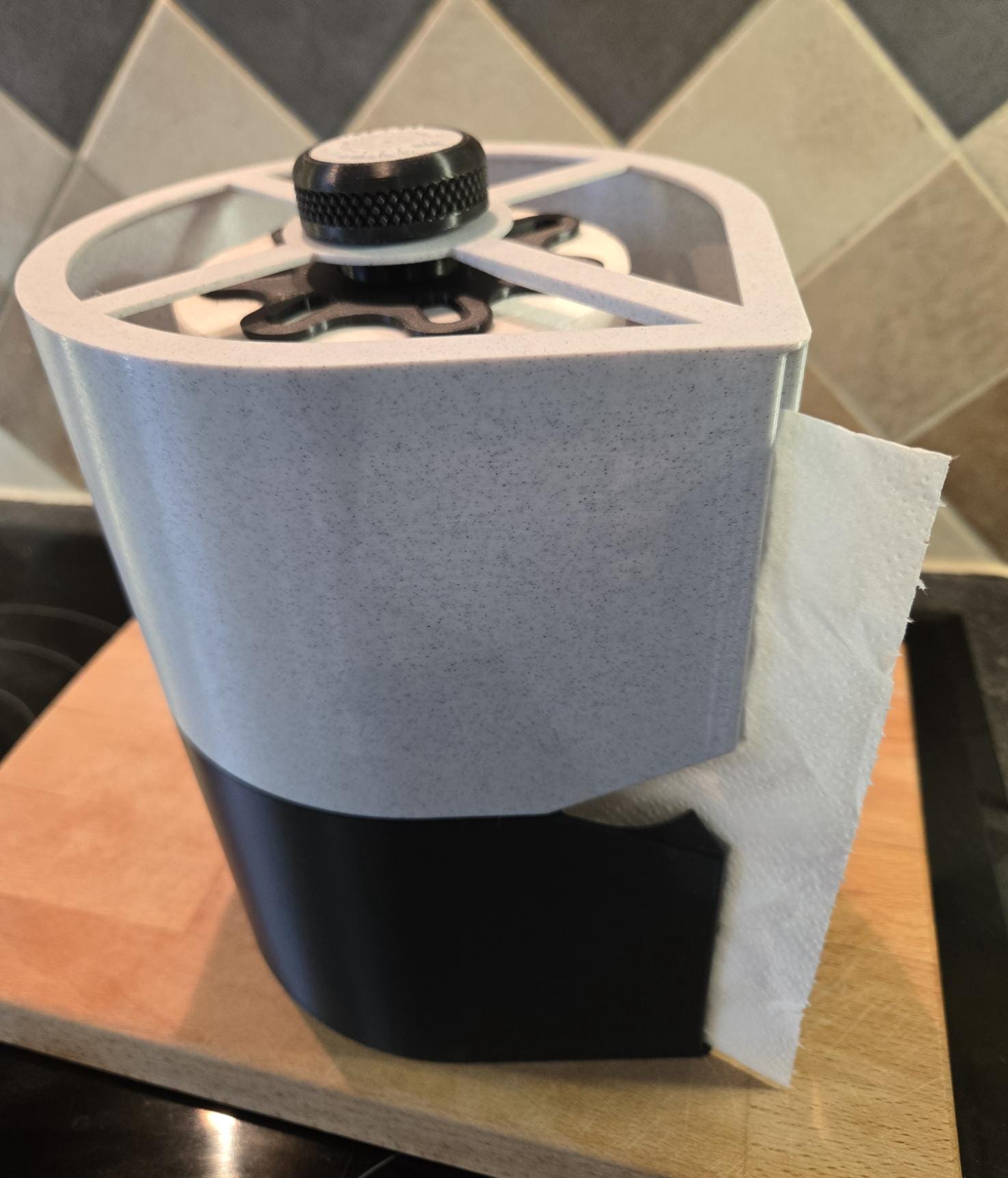 Universal Paper Towel Holder | 3D Printed, Two-color Kitchen Accessory ...