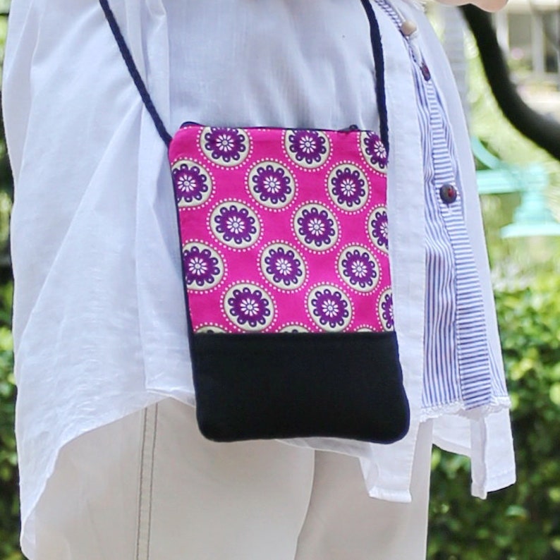 Cell Phone Bag / Smart Phone Bag / Shoulder Purse / Crossbody Bag (D ...