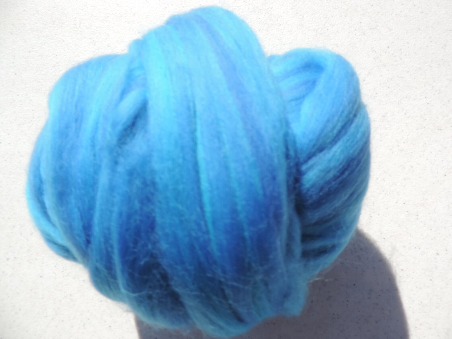Ashland Bay Color Fusion Merino 19 Micron 4 Ounces Beautiful and Soft ...