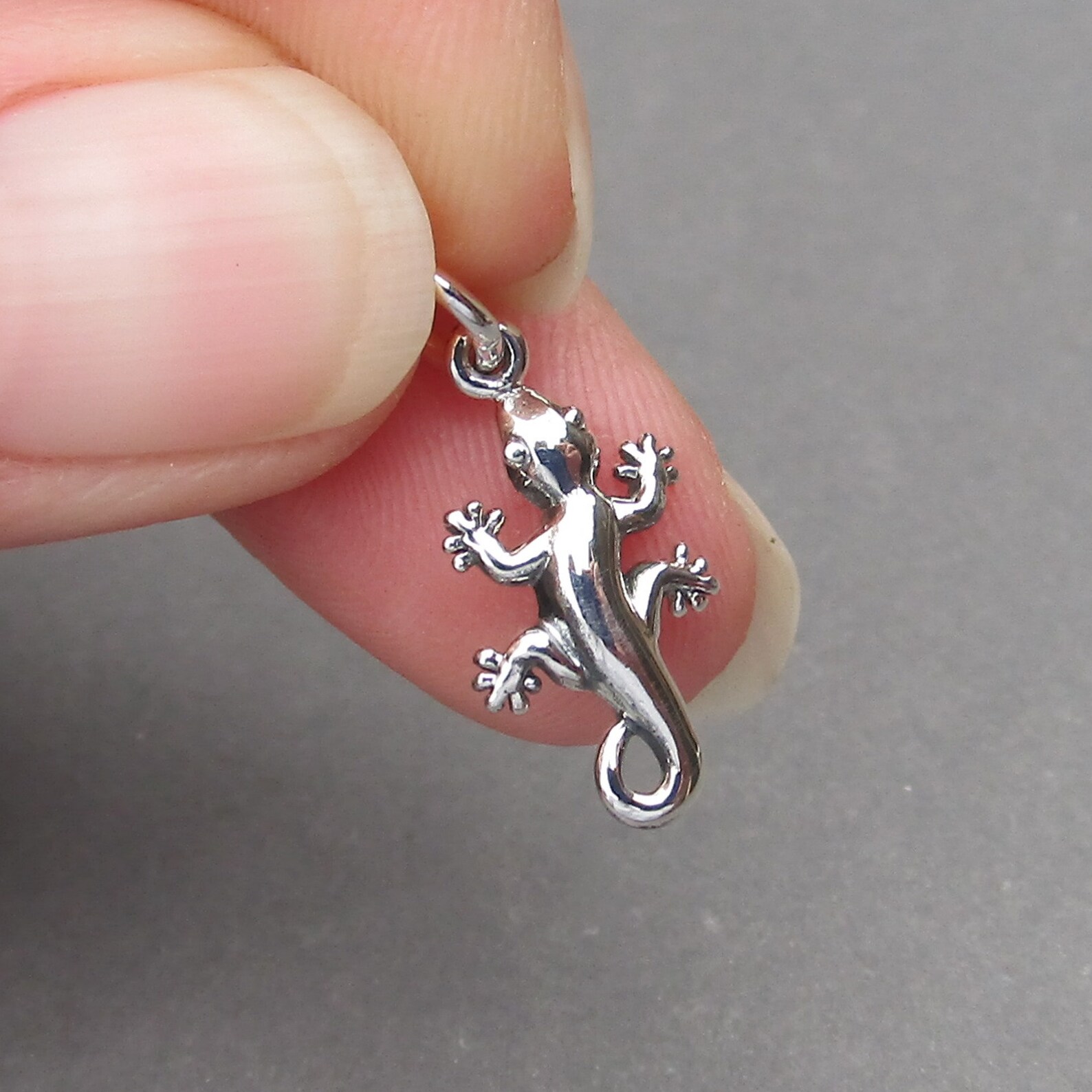 Sterling Silver Lizard Necklace Charm Gecko Necklace Pendant - Etsy
