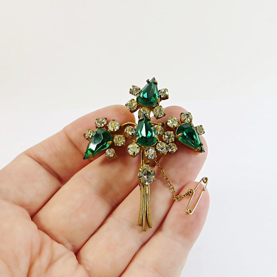 1930s Brooch Pin, Emerald Green Foil Back Crystal Rhi… - Gem