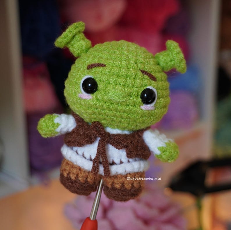 Patrón de amigurumi de ogro verde a crochet: Patrón de llavero en PDF ...