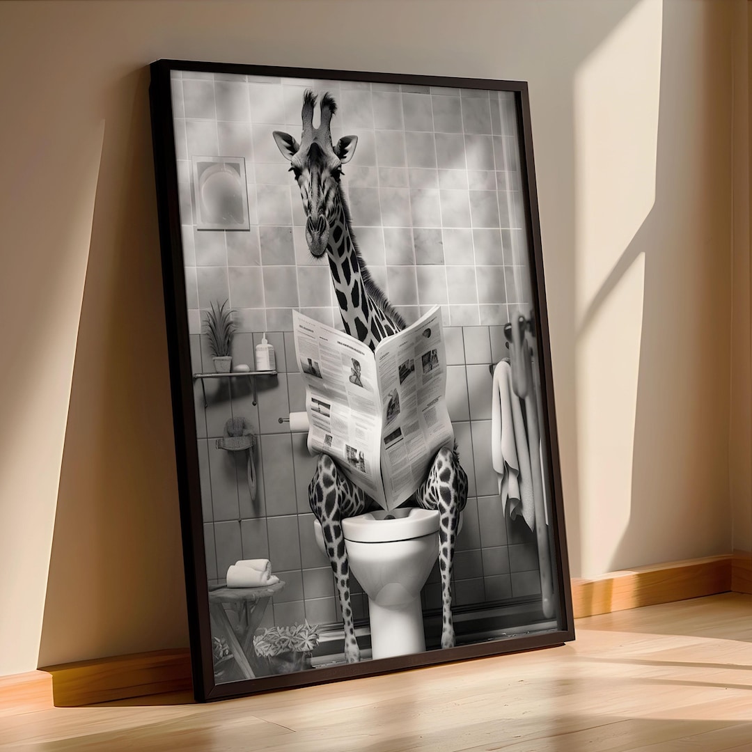 Impression de salle de bain drôle de girafe : animal dans les toilettes ...