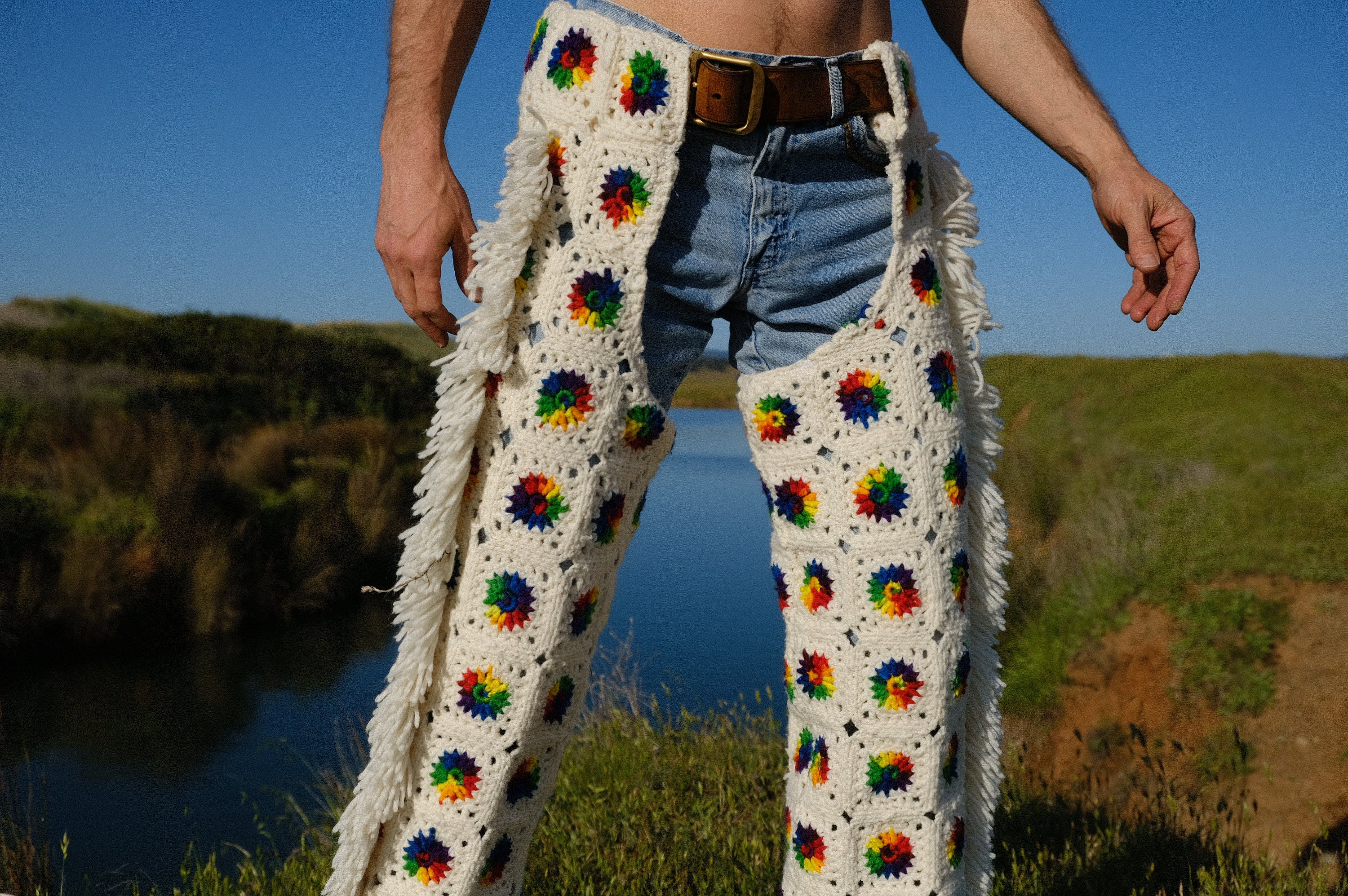 Crochet Chaps Rainbow Wheels on White Squares Side Fringe L