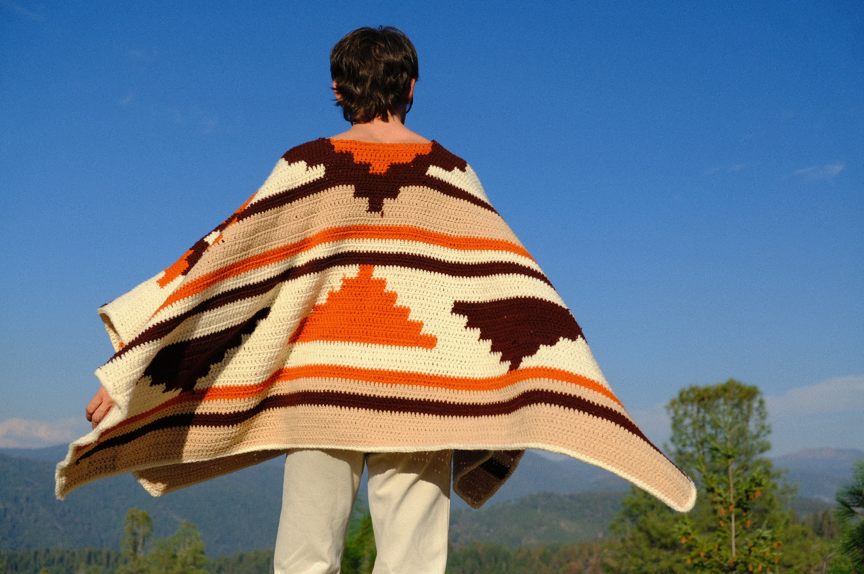 Crochet Poncho Southwest Rug Fantasy Supergraphic M