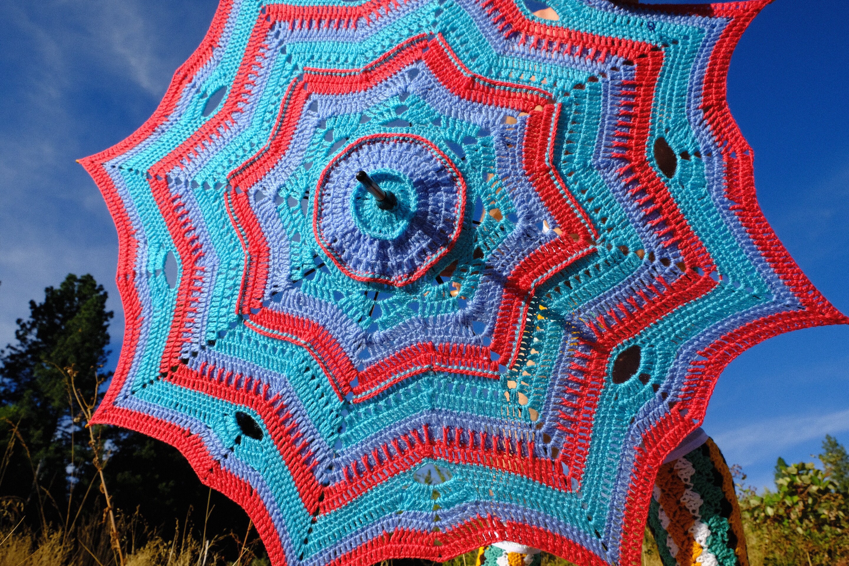 Crochet Parasol Turquoise and Watermelon Op Art Psychedelic Star