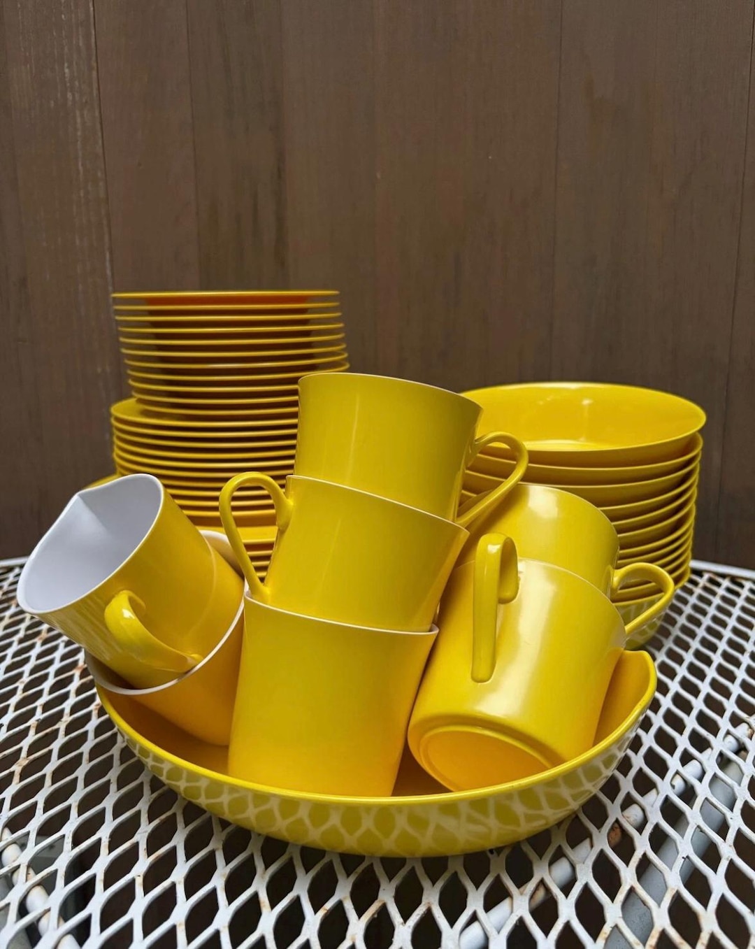 Vintage 1970's Oneida Deluxe Melamine Dish Set // 52 Pieces // Bright ...