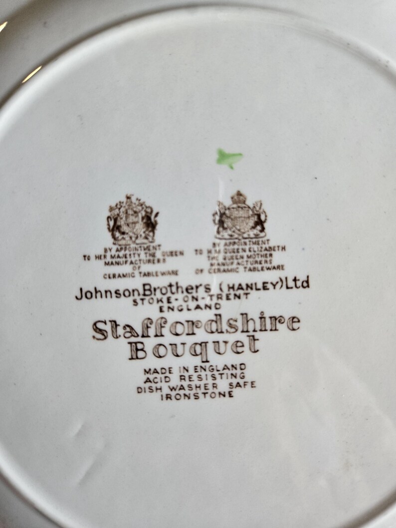 Vintage Johnson Bros Dinner Plates: Staffordshire Bouquet Set of 4 (5 ...