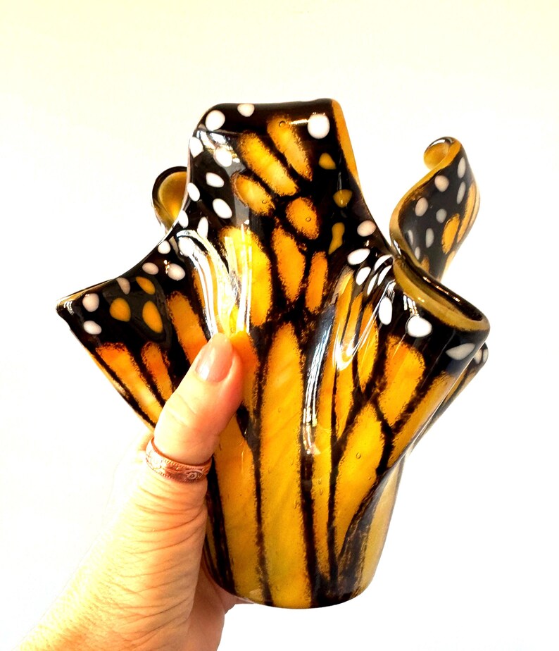 Monarch Butterfly Vase, Fused Glass Art - Etsy