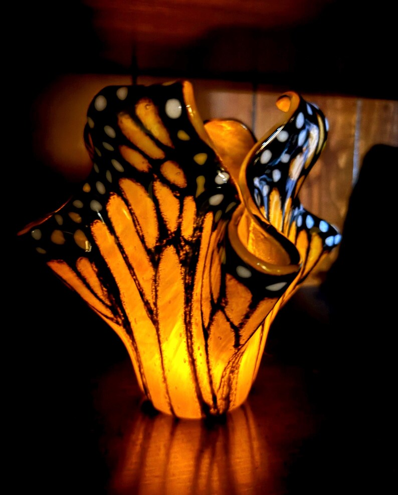 Monarch Butterfly Vase, Fused Glass Art - Etsy