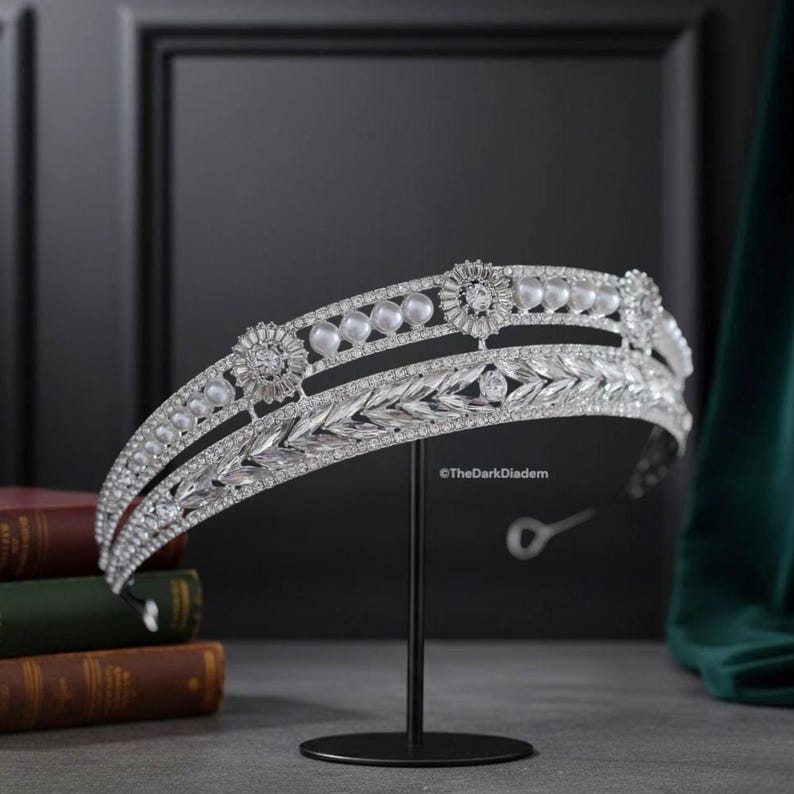 Tiara de noiva em ouro, prata, cristal e pérola - Tiara de diadema ...