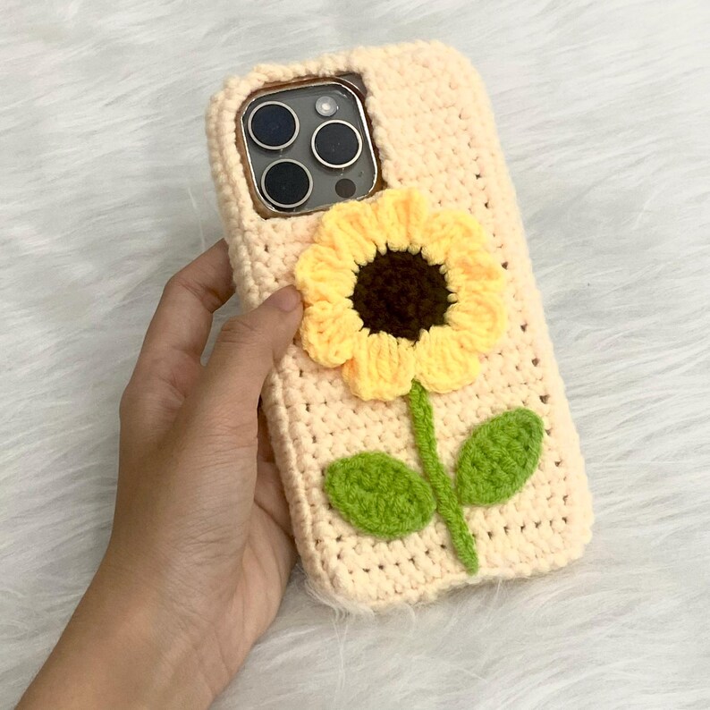 Crochet Sunflower iPhone 15 Pro Max Case, Handmade Crochet Phone Cover ...