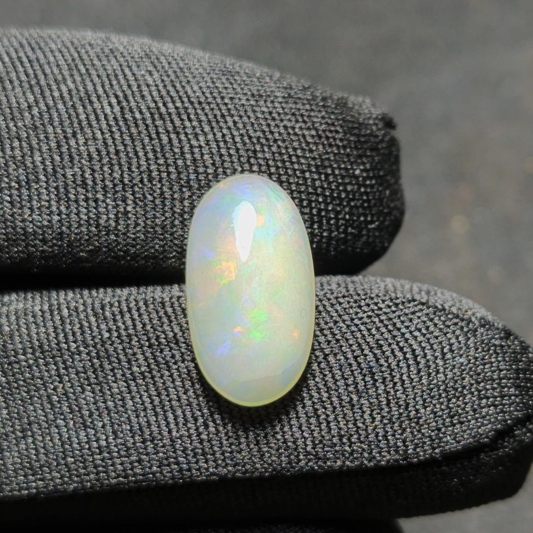 2.55 Carat Natural Ethiopian Milky Opal Cabochon 15×8 Mmoval Play of ...