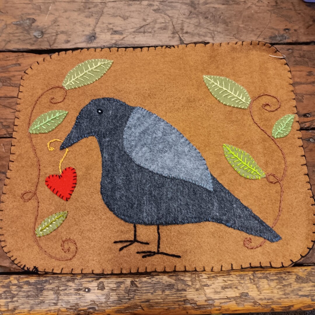 Handmade Felt Raven Runner - Etsy