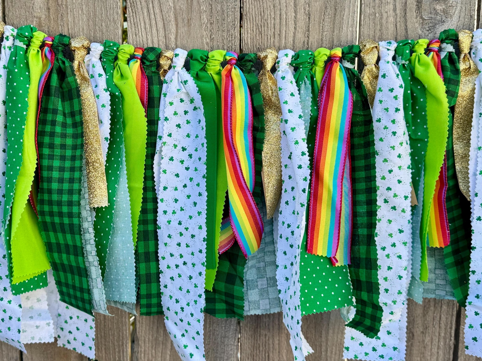 Pot of Gold St Patrick's Rag Garland| Lucky One First Birthday Decor - Etsy