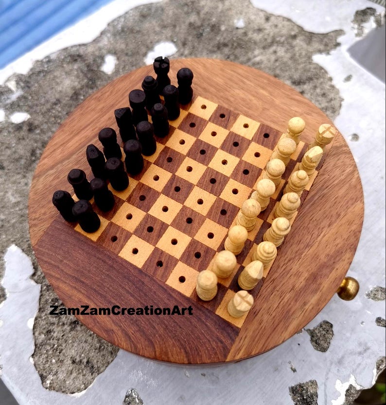 Round Wooden Peg Chess Set: Portable Travel Game - Etsy