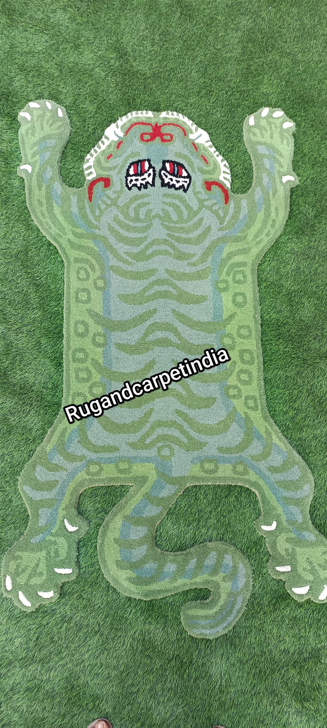 Hand-tufted Green Tiger Print Wool Rug: Handmade Animal Print Kids Room ...