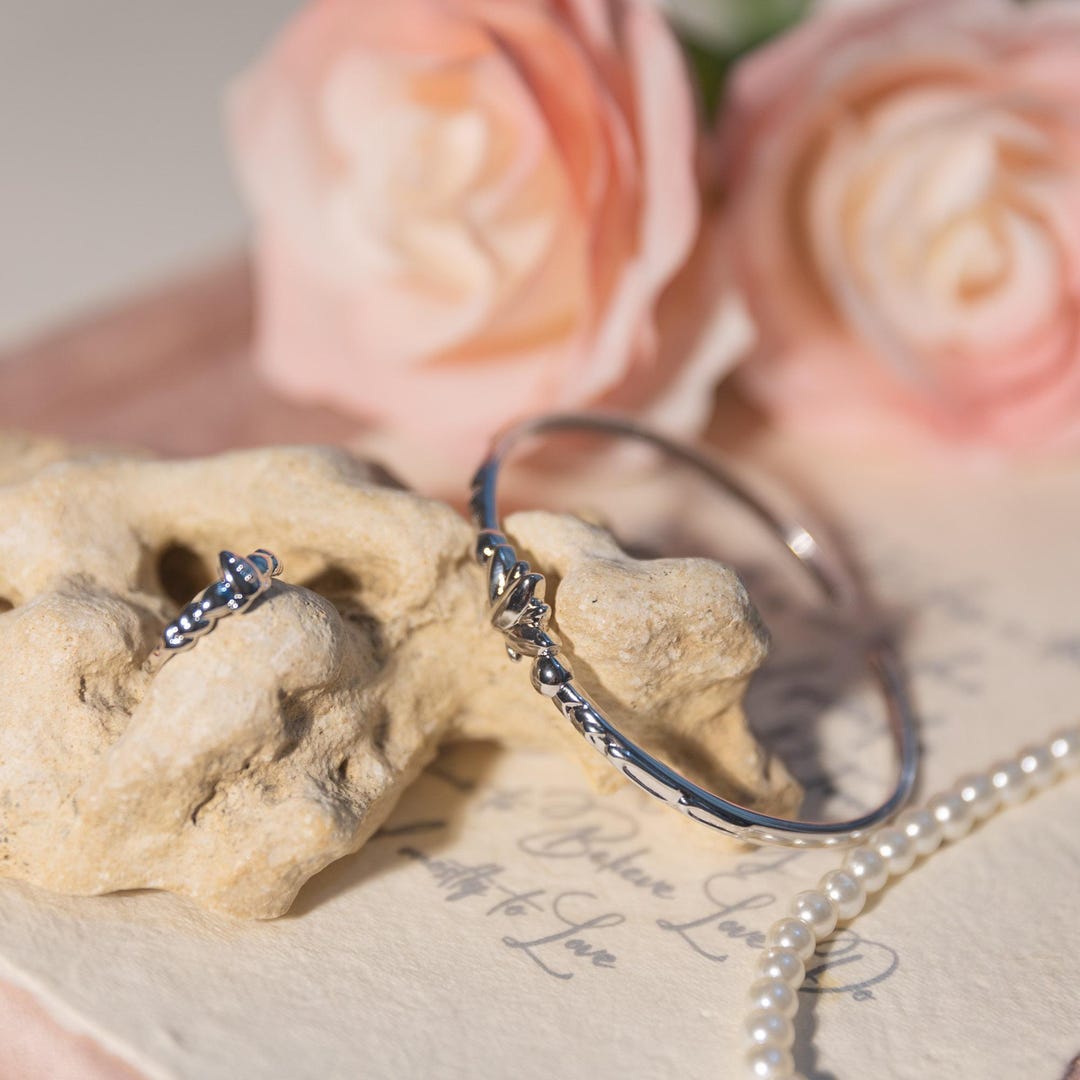 Frieren,premium Frieren Mirrored Lotus Ring,dainty Anime Lotus ...