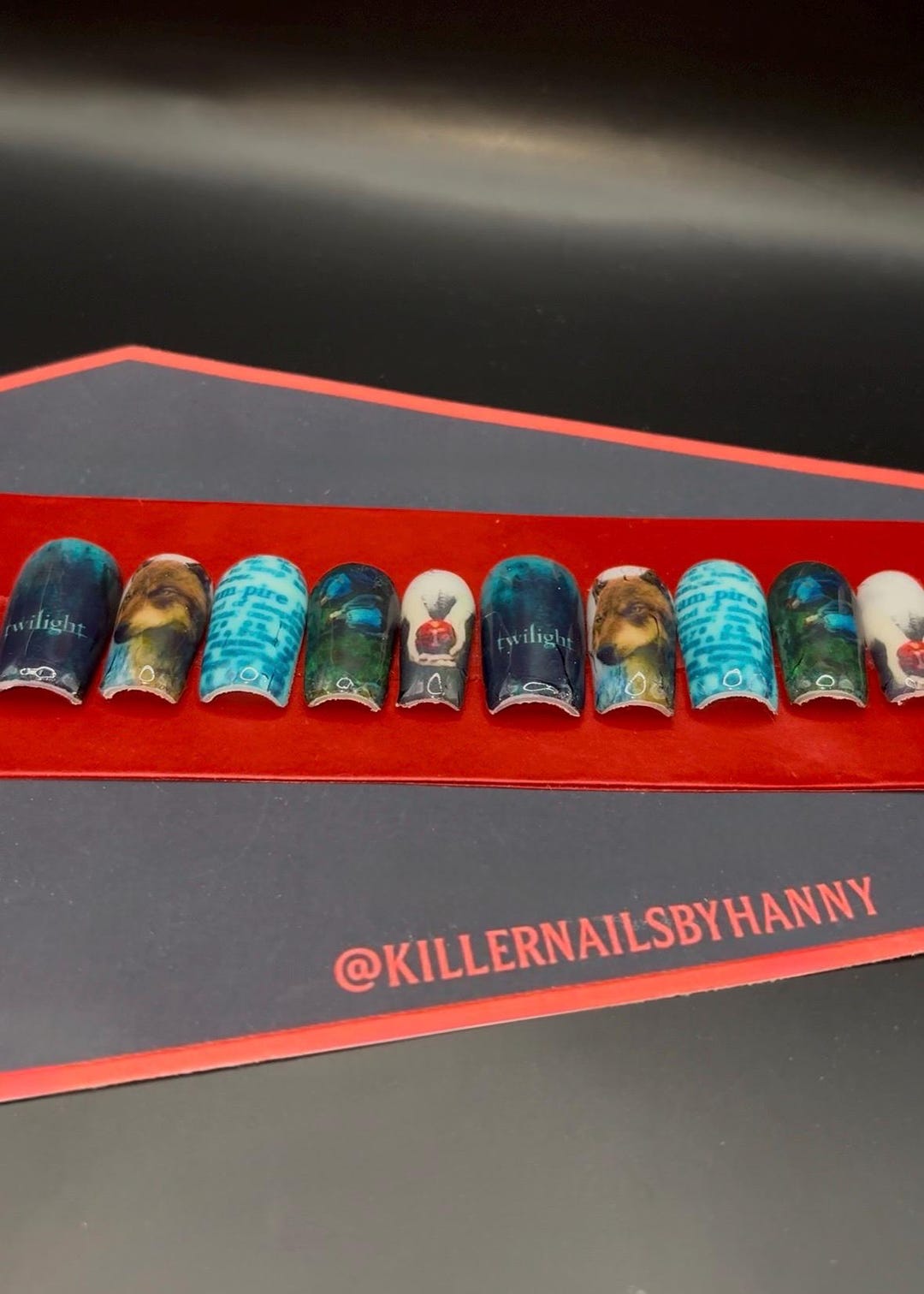 Twilight Dark | Vampire Nails | Bella Swan | Edward Cullen | Press on ...