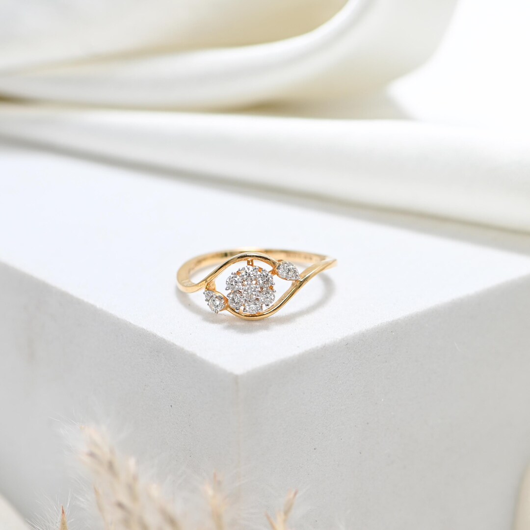 18K Hallmark Gold Diamond Flower Ring | Cocktail Ring | Wedding Ring ...