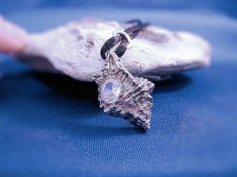 Handmade PMC Lace Murex Shell Pendant Necklace .999 Fine - Etsy