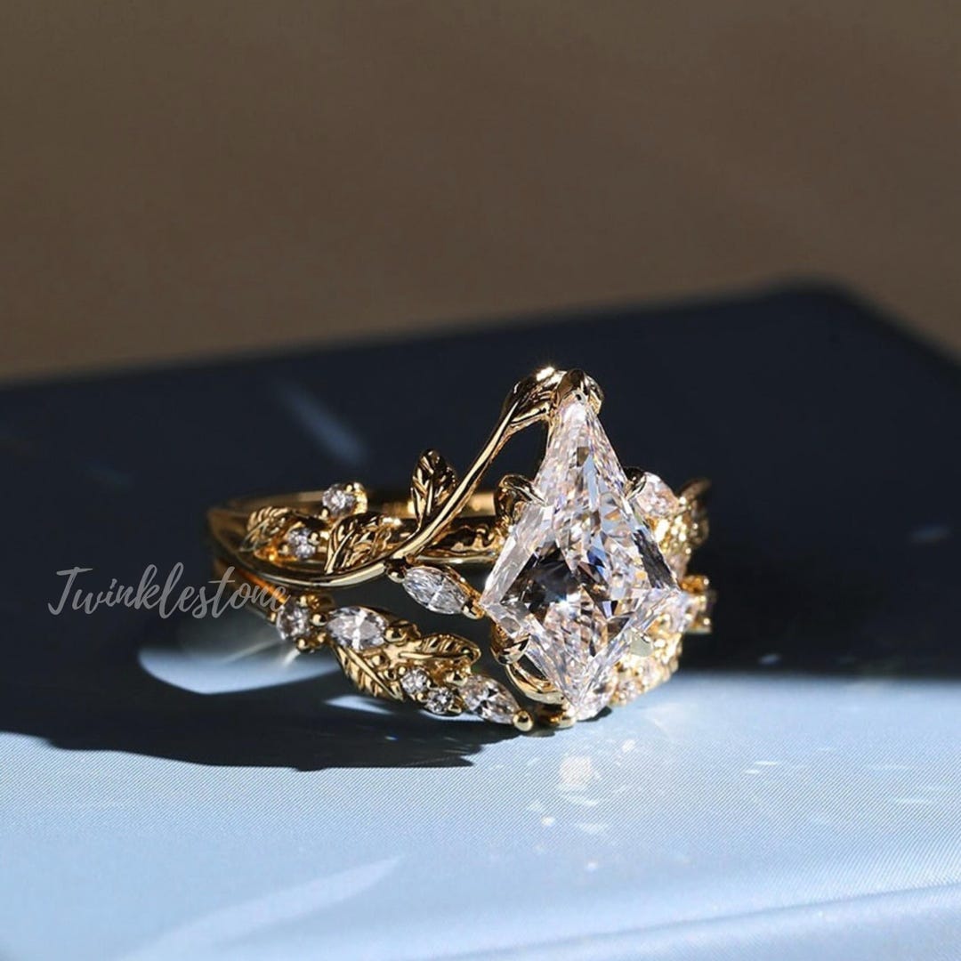2.50 CT Kite Cut Moissanite Wedding Bridal Set, 18K Solid Gold ...