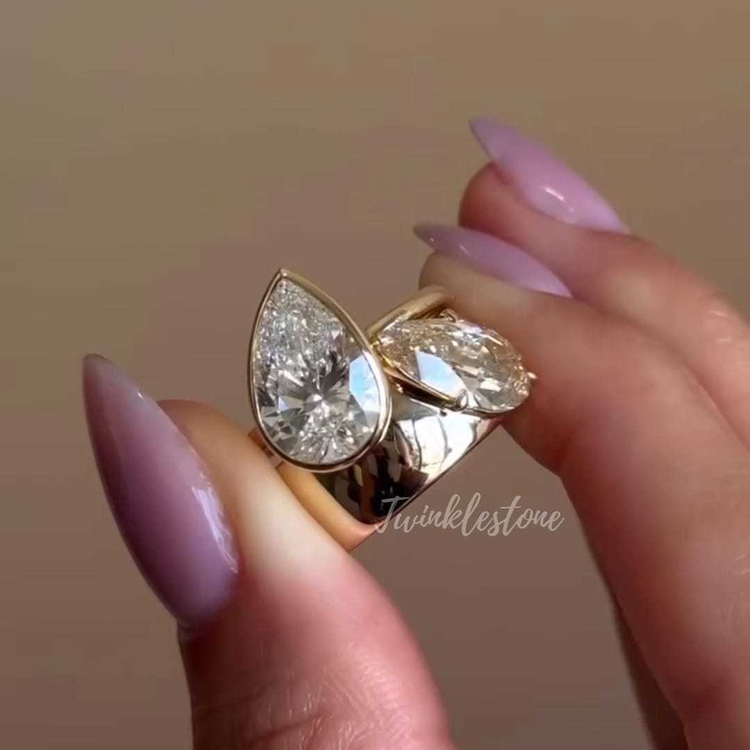6 TCW Pear Cut Moissanite Engagement Unique Bridal Set, 14/18K Solid ...