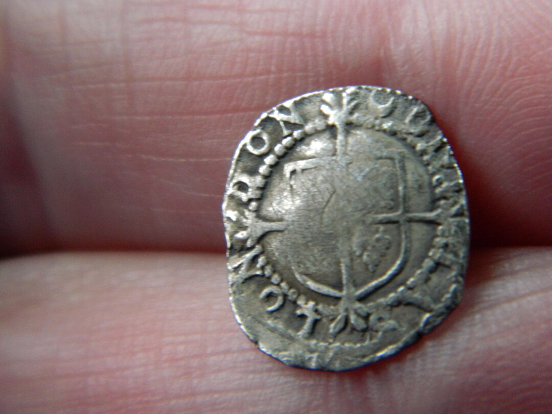 Tiny Queen Elizabeth 1st Hammered Silver Coin Dating From 16th Century ...