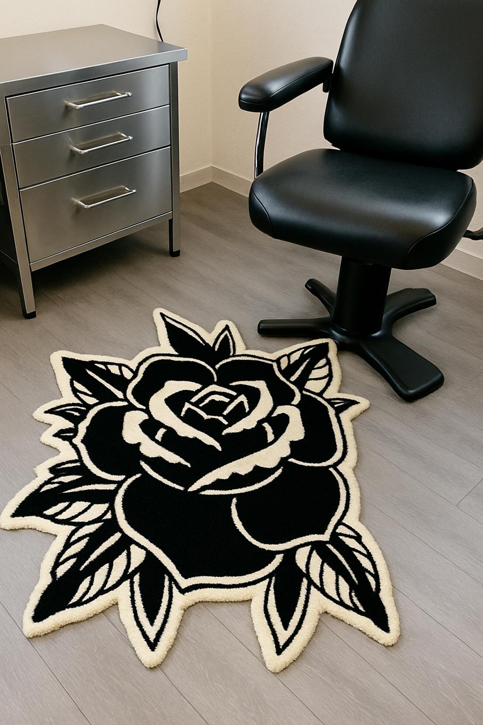 Blackwork Rose Tattoo Rug: Hand Tufted Floral Carpet for Tattoo Studio ...