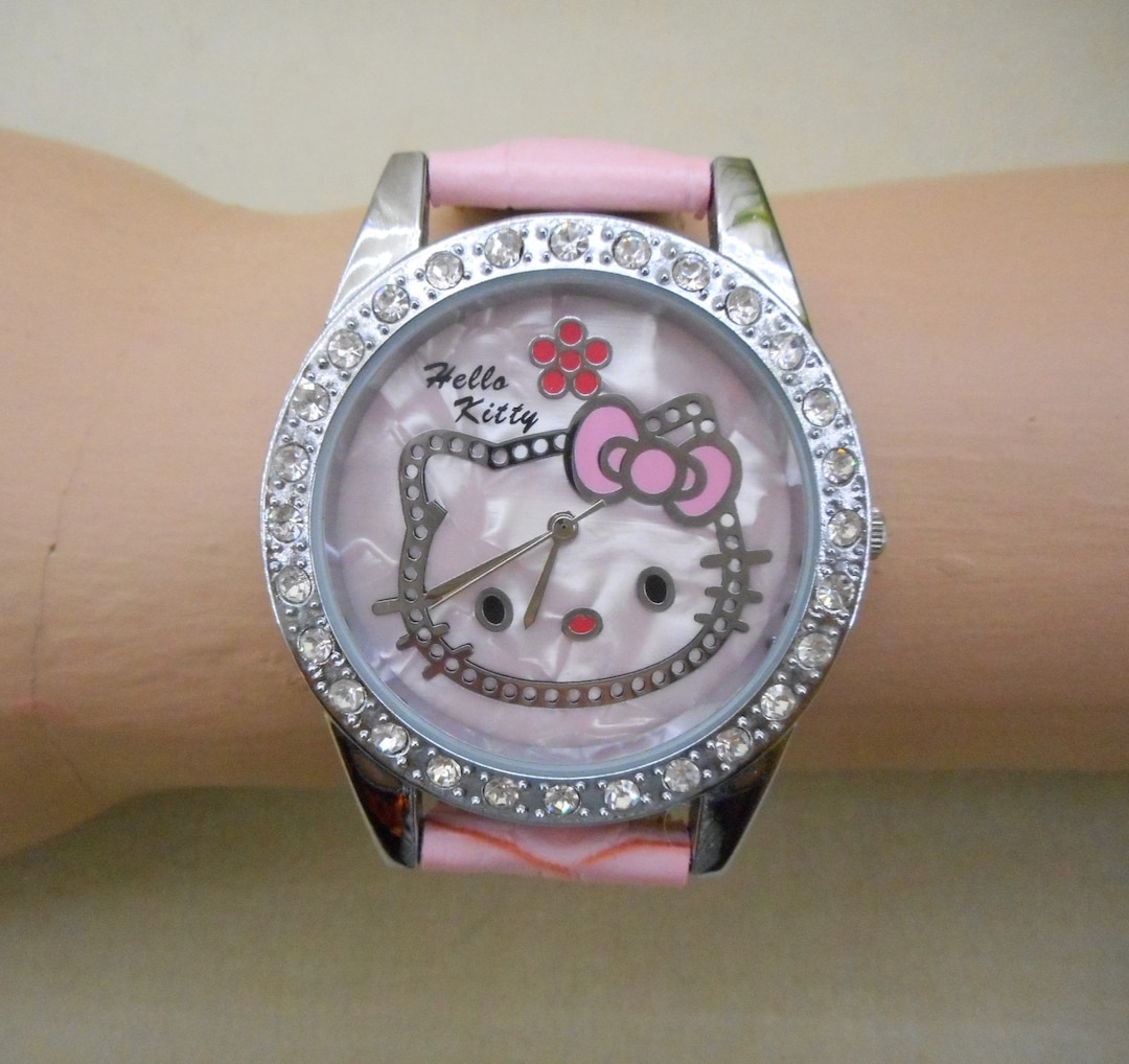 Vintage Hello Kitty Quartz Watch Crystal Bezel Leather Band Mother of ...