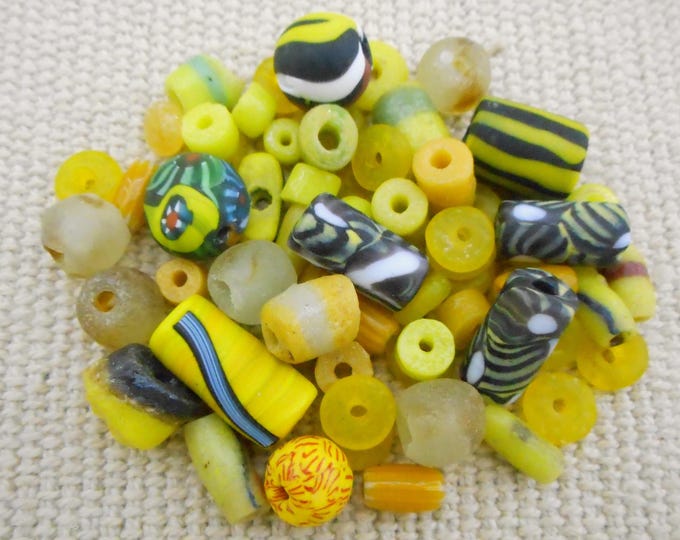 60 Beads Vintage Yellow & Black Mixed Beads - African Trade Beads ...