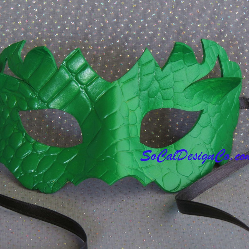 Pretend Play Mask - Etsy