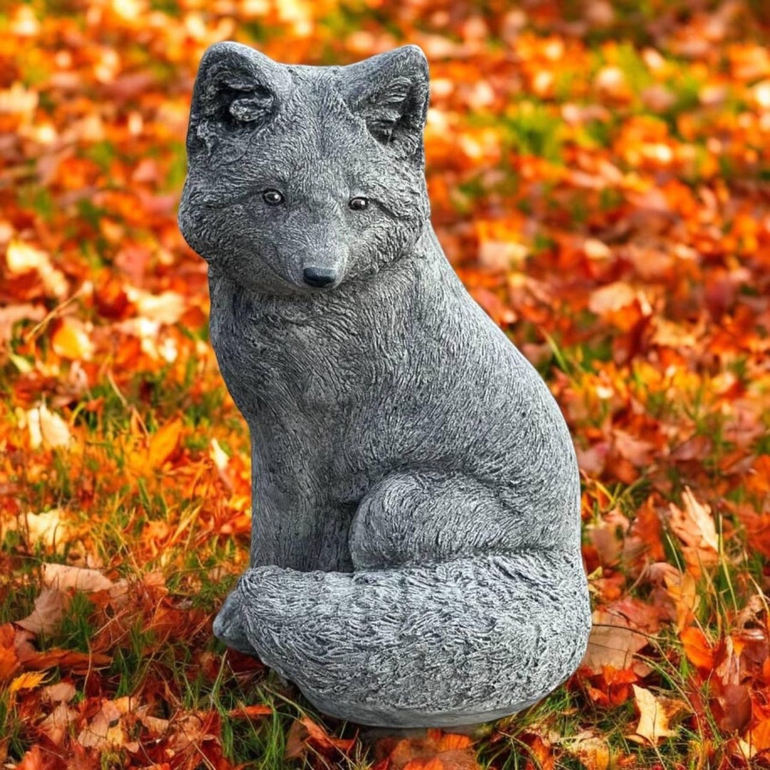 Grey Fox Statue Garden Animal Sitting Fox Sculpture Outdoor Figurine ...