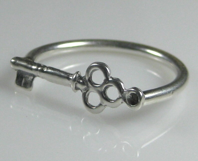 Skeleton Key Ring | Etsy