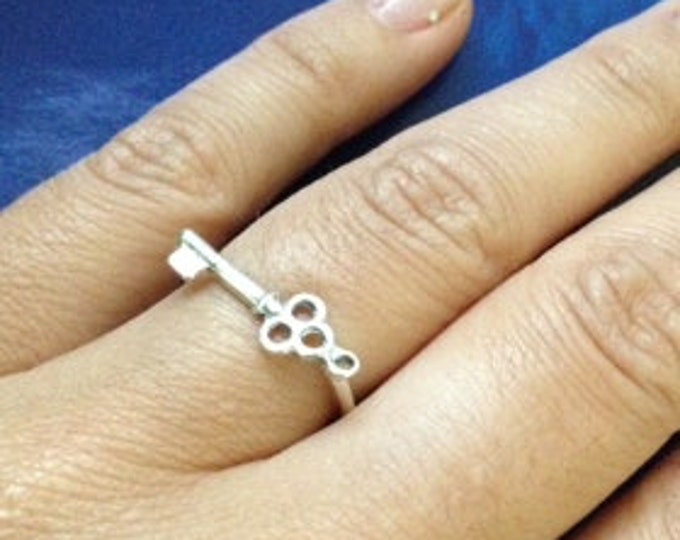 Skeleton Key Ring - Etsy