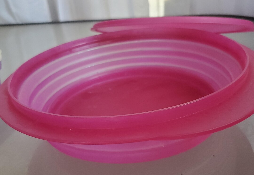 Tupperware Pink Flat Out Collapsible Go Flex Storage Bowl With Lid ...
