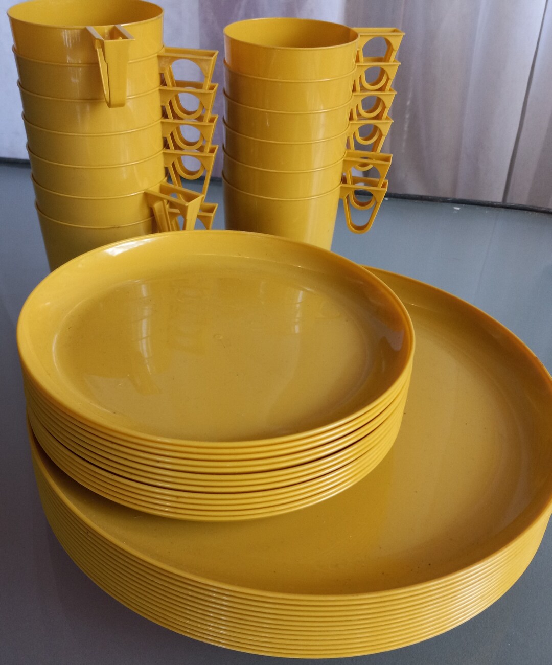 Jet Container Set of Large and Small Plates, Coffee Cups, Airline ...