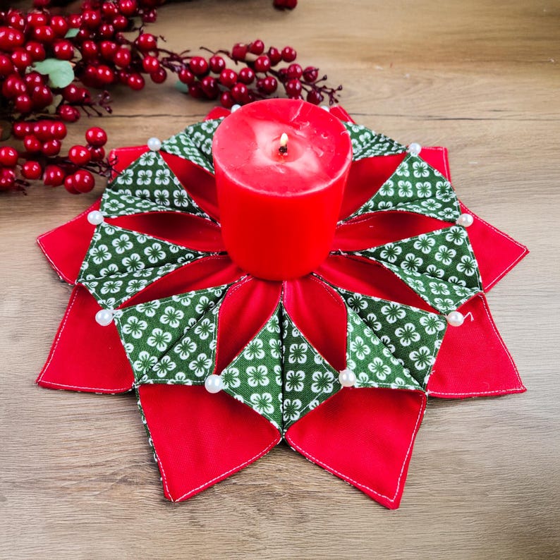 Poinsettia Christmas Candle Mat Sewing Pattern – Folded Fabric Table ...
