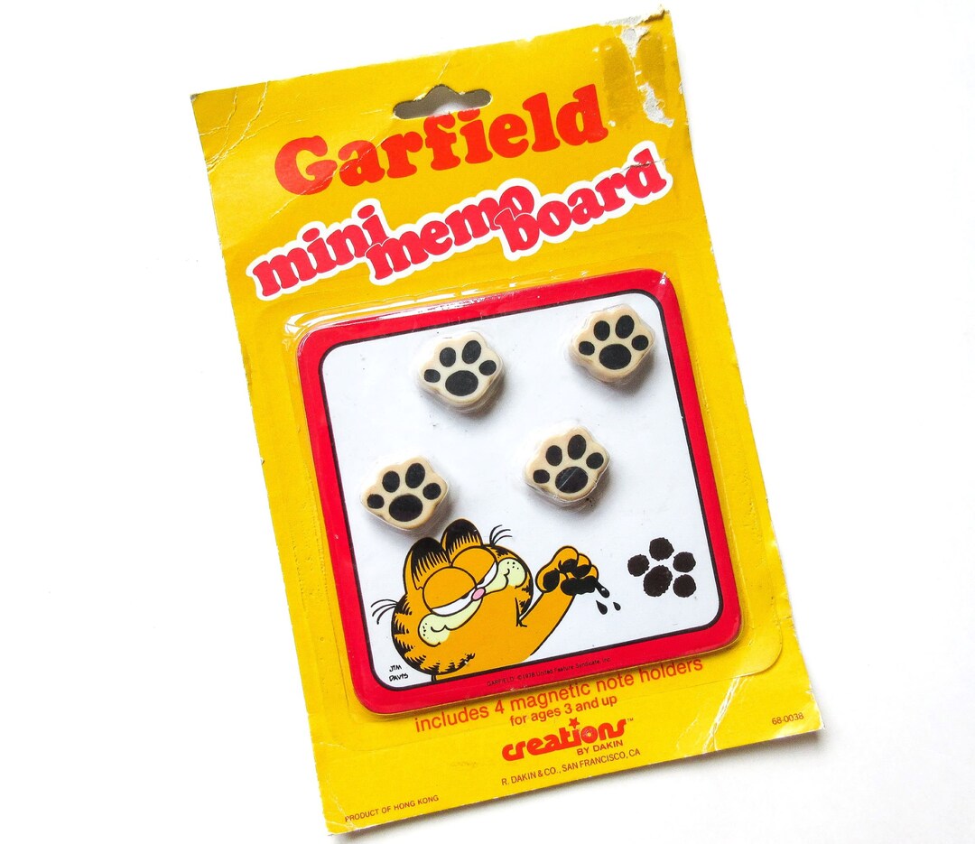 Garfield Magnet Mini Memo Board W 4 Paws, New Vintage 1978 ON SALE - Etsy
