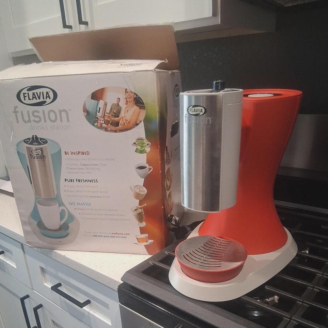 Flavia Fusion Drinks Station Coffee Tea Hot Chocolate Cappuccino Maker ...